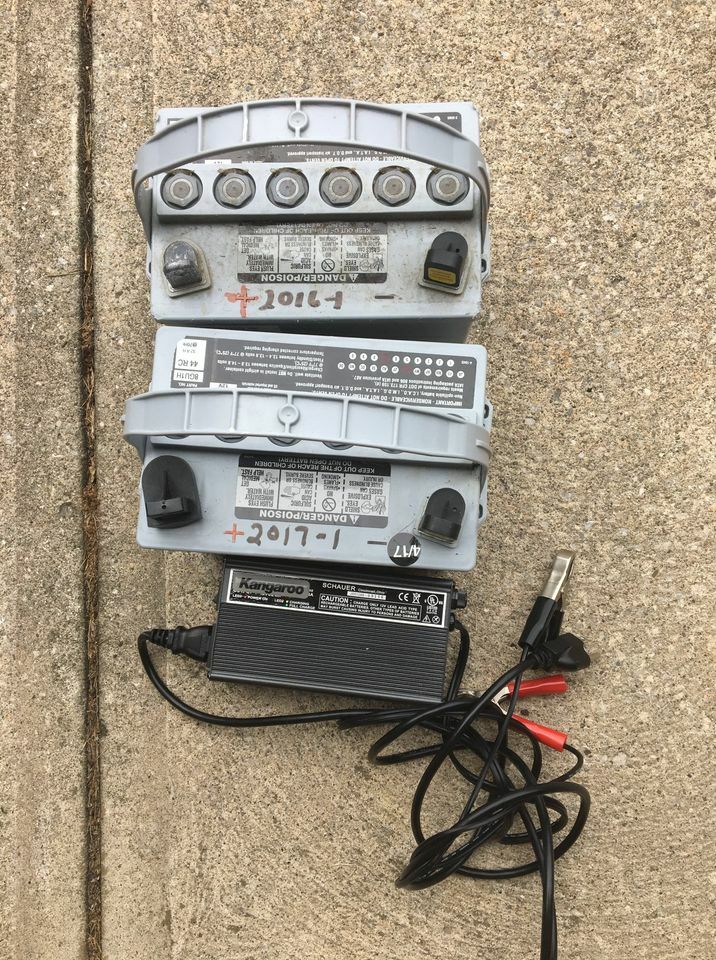 Kangaroo Golf Motorized Personal Golf Caddie/Cart Model 5 / Many ...