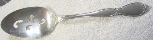1 slotted spoon,Oneida ARBOR ROSE Stainless TRUE ROSE Flatware VTG | eBay