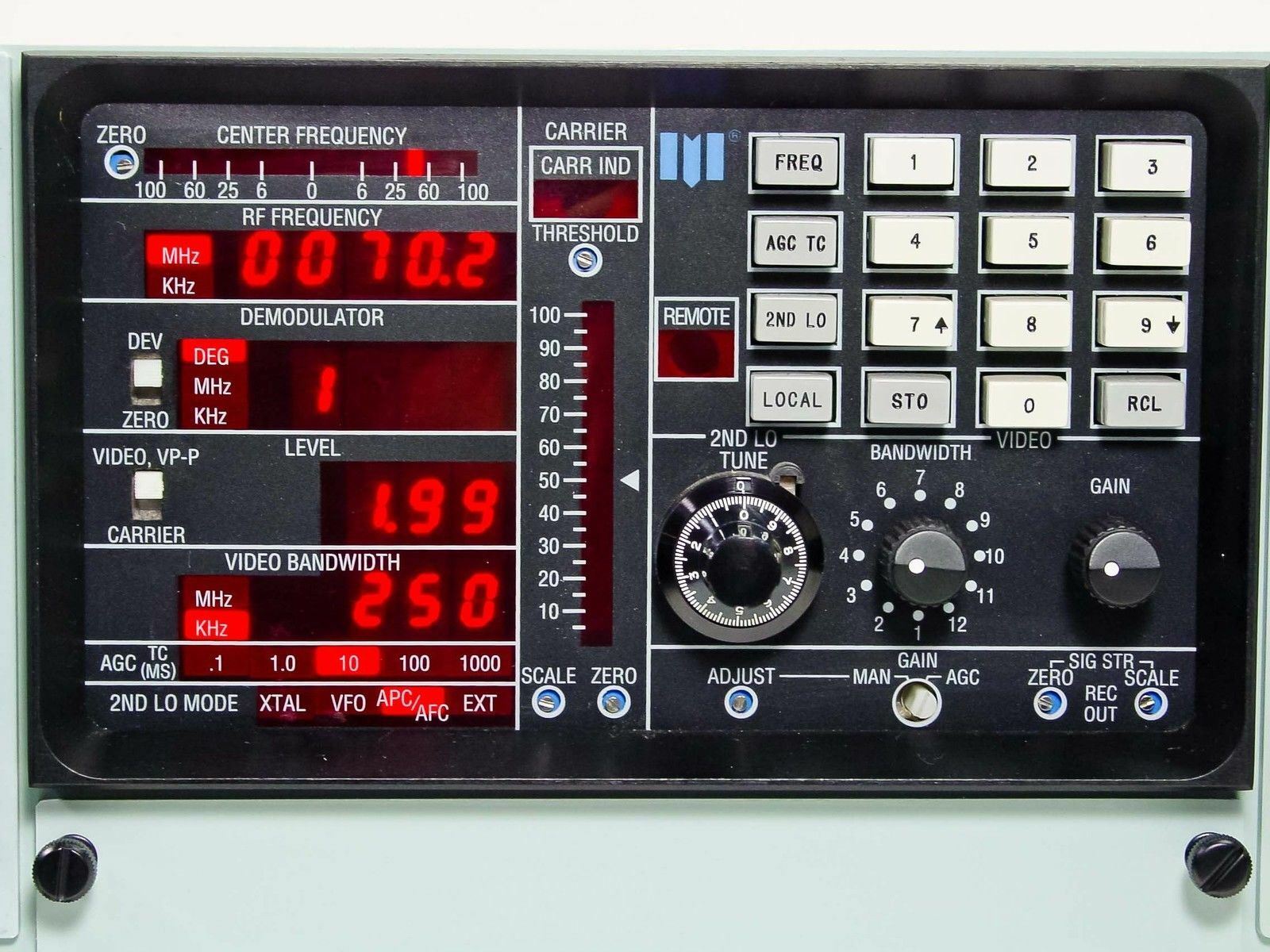 Microdyne 1400-MR Telemetry Receiver w/ 1411-VT Tuner 1451-D Modulator ...