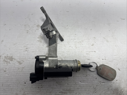 1995-2002 SATURN S CONVENTIONAL IGNITION SWITCH WITH KEY OEM 21024609 ...