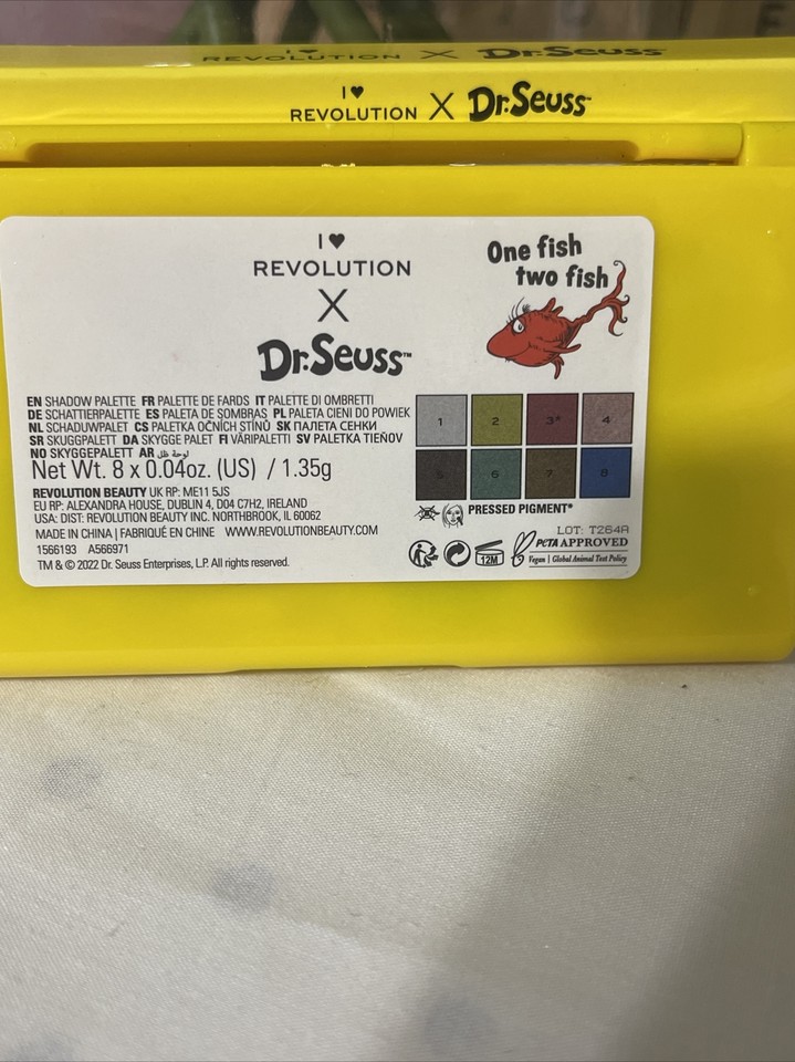 I Heart Revolution Dr Seuss One Fish Two Fish Red Fish Blue Fish Shadow ...