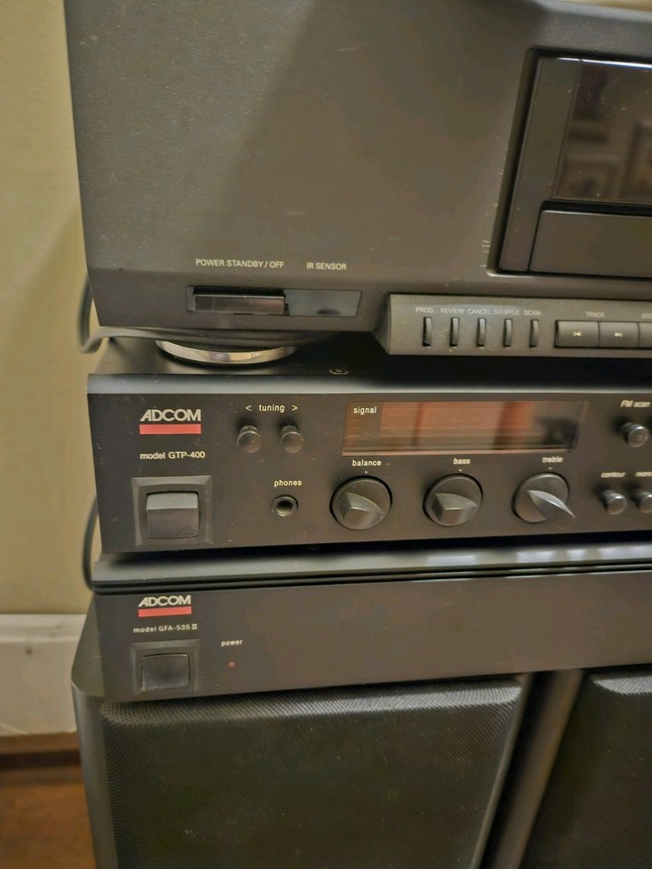 Adcom Vintage Hi-Fi System GTP-400, GFA 535 II, Philips CD 950 ...