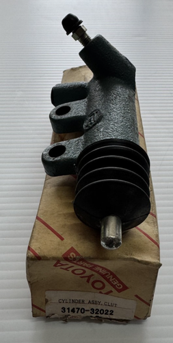 NEW GENUINE Toyota 31470-32022 SLAVE Cylinder Assy, Clutch Release | eBay