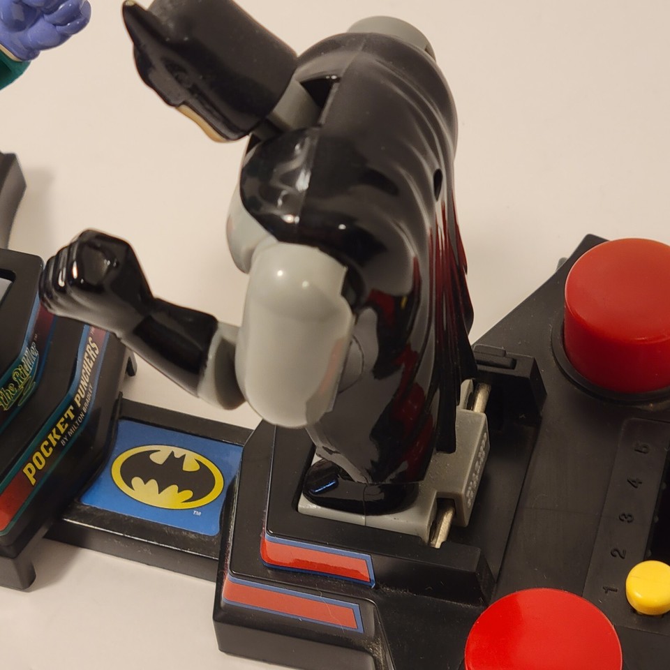 Vintage Batman Pocket Punchers Batman vs The Riddler Game Milton ...