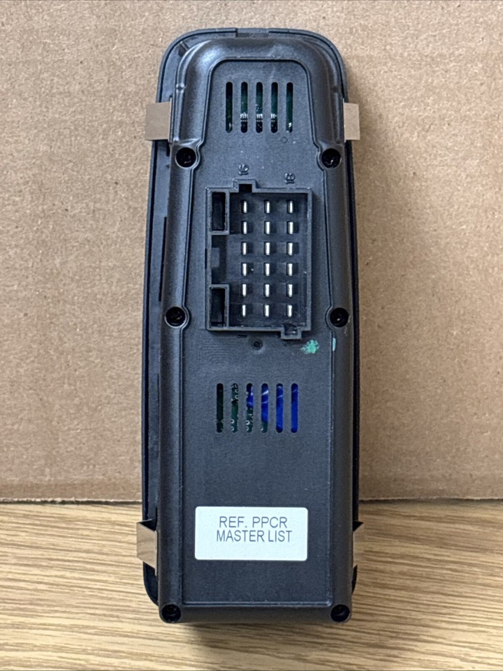 ~ NEW GENUINE PACCAR OEM KENWORTH DRIVER DOOR CONTROL MODULE ~ Q27-1048 ...