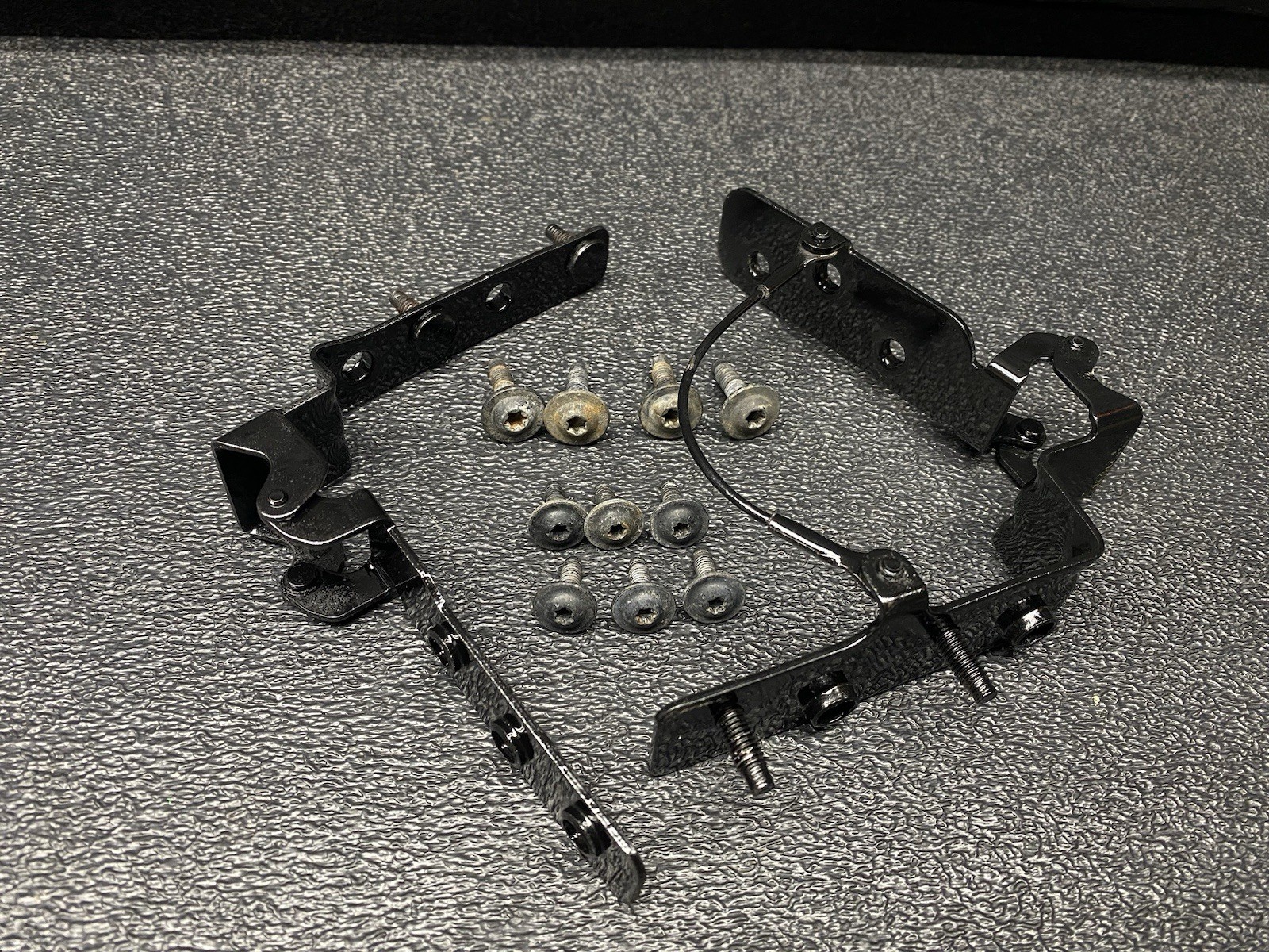2002-2013 Escalade EXT & Avalanche Bed Tool Box Storage Lid Hinges W ...