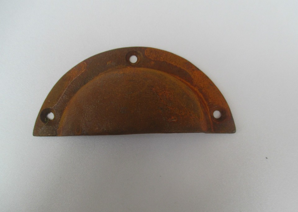 OLD VINTAGE RUSTIC AGED FURNITURE /CABINET CUPBOARD TRUNK FITTINGS ...