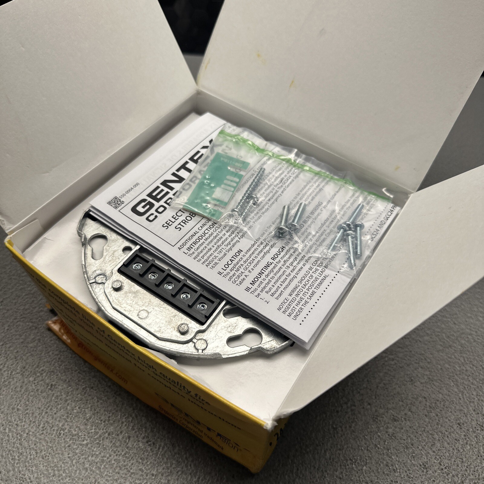 Gentex GCC24-CR Ceiling Mounted Horn Strobe - Red for sale online | eBay