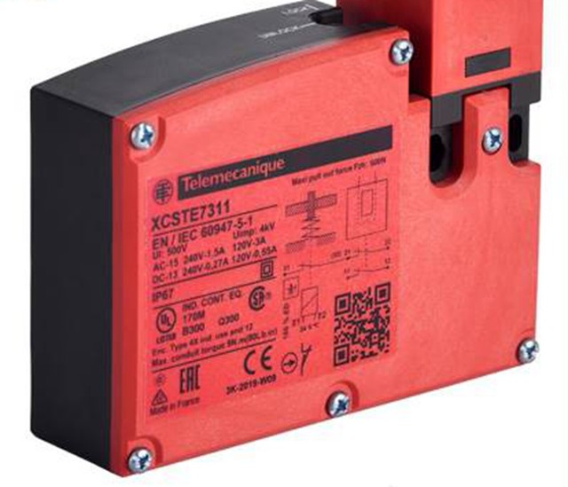 1pc for Schneider Safety Door Switch Xcs-te7311 for sale online | eBay