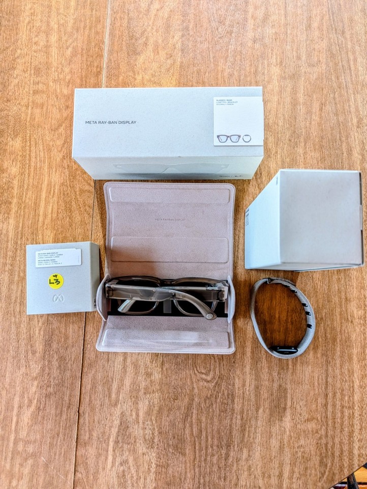 Meta Ray-Ban Display Large Size ) with size 3 Neural Band | eBay