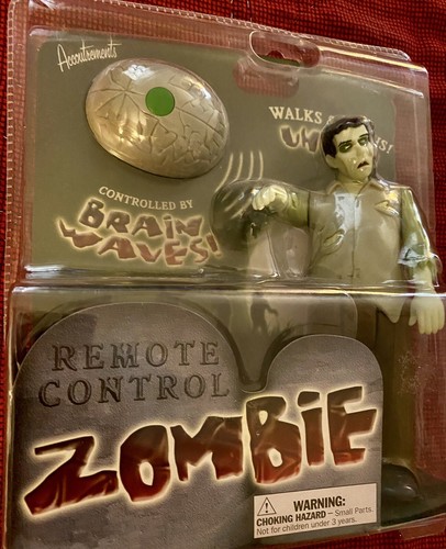 ACCOUTREMENTS , Brain REMOTE CONTROL ZOMBIE 2007 NEW in Box - Halloween ...