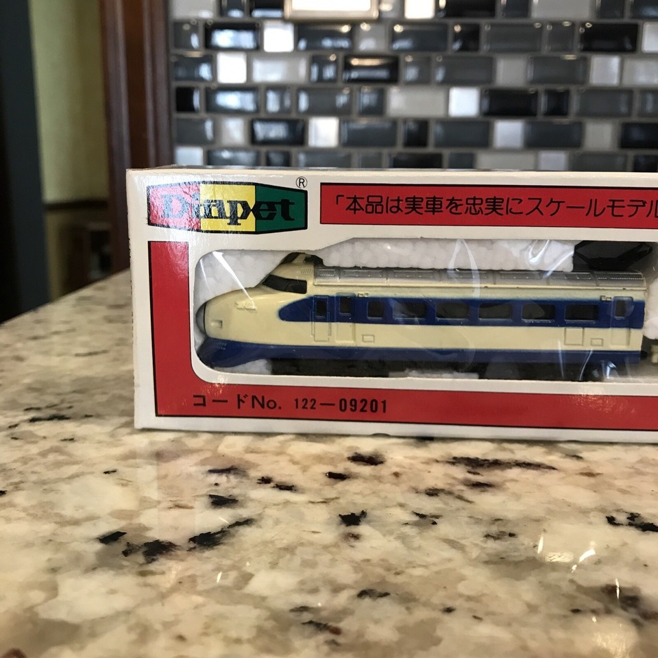 Diapet R-21 Japanese Classic Bullet Train Toy By YONEZAWA Diecast Metal ...