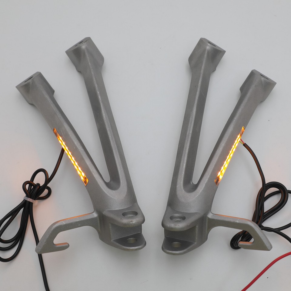 Silver Rear Passenger Footrest Bracket LED Signal For 06-07 Suzuki GSXR ...