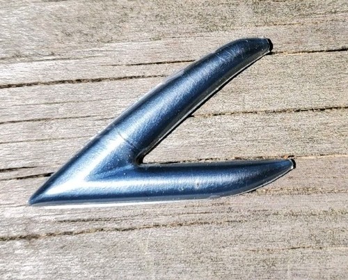 Mitsubishi Eclipse Letter "L" Emblem Symbol Sign Insignia Oem Genuine ...