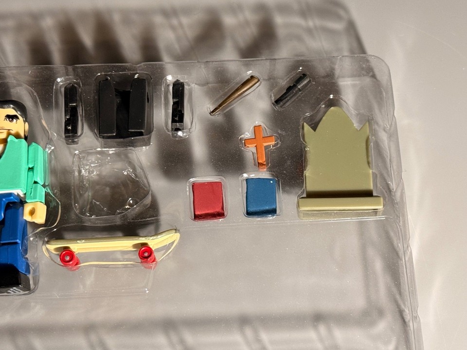 PALZ Xander Harris Buffy Vampire Slayer Action Figure with Accessories ...