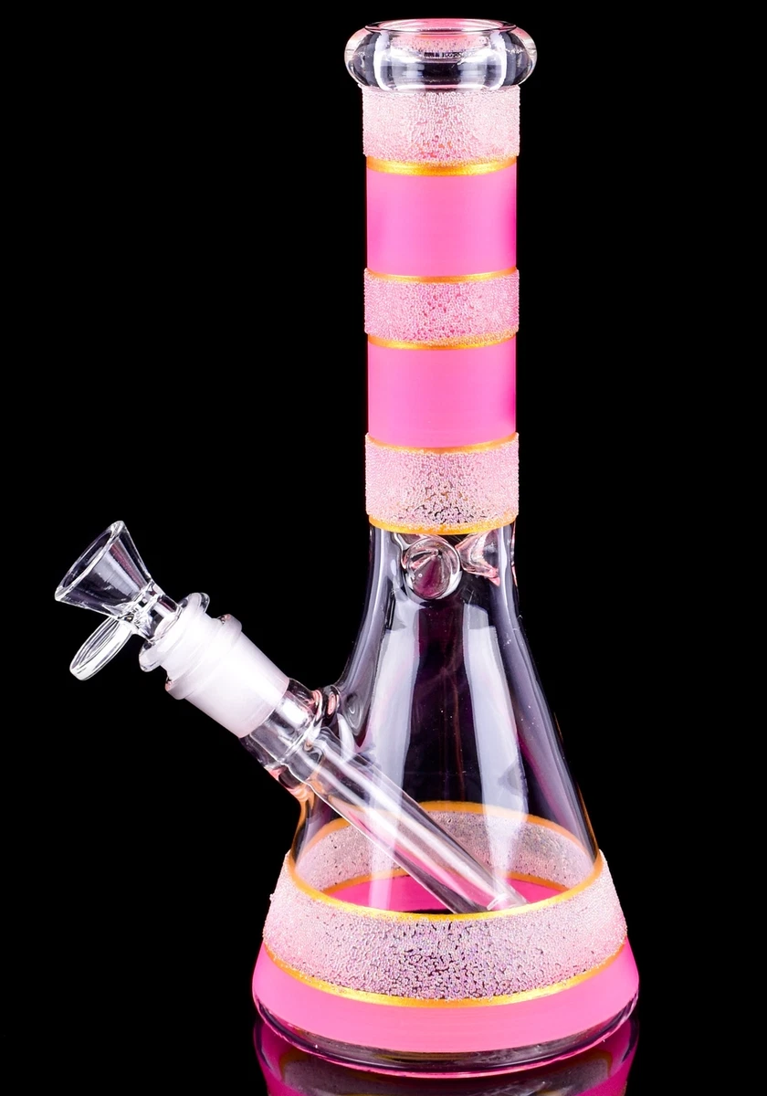 Cute Pipes And Bongs