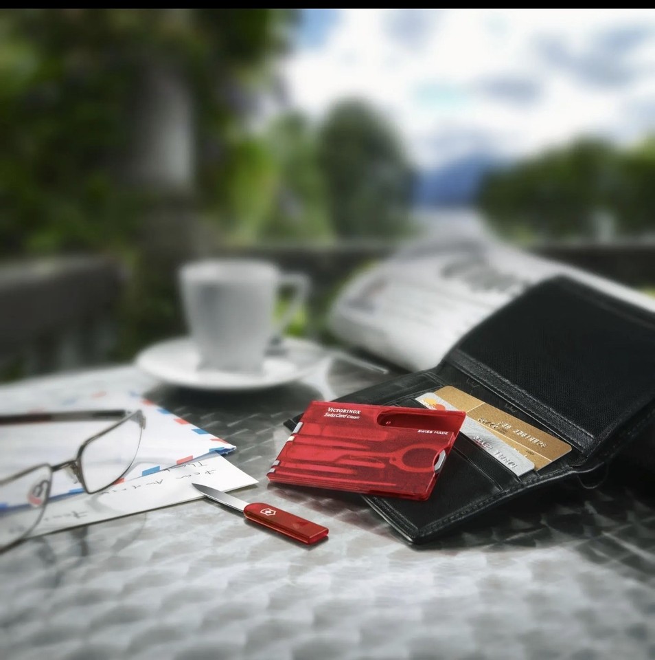 Victorinox Swiss Card Classic Swiss Army Knife, 10 Functions, Swiss ...