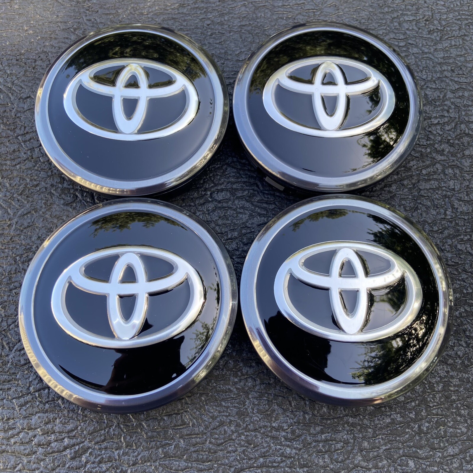 SET (4) CENTER CAPS TOYOTA TACOMA, TUNDRA, SEQUOIA 2022-2026 BLACK ...