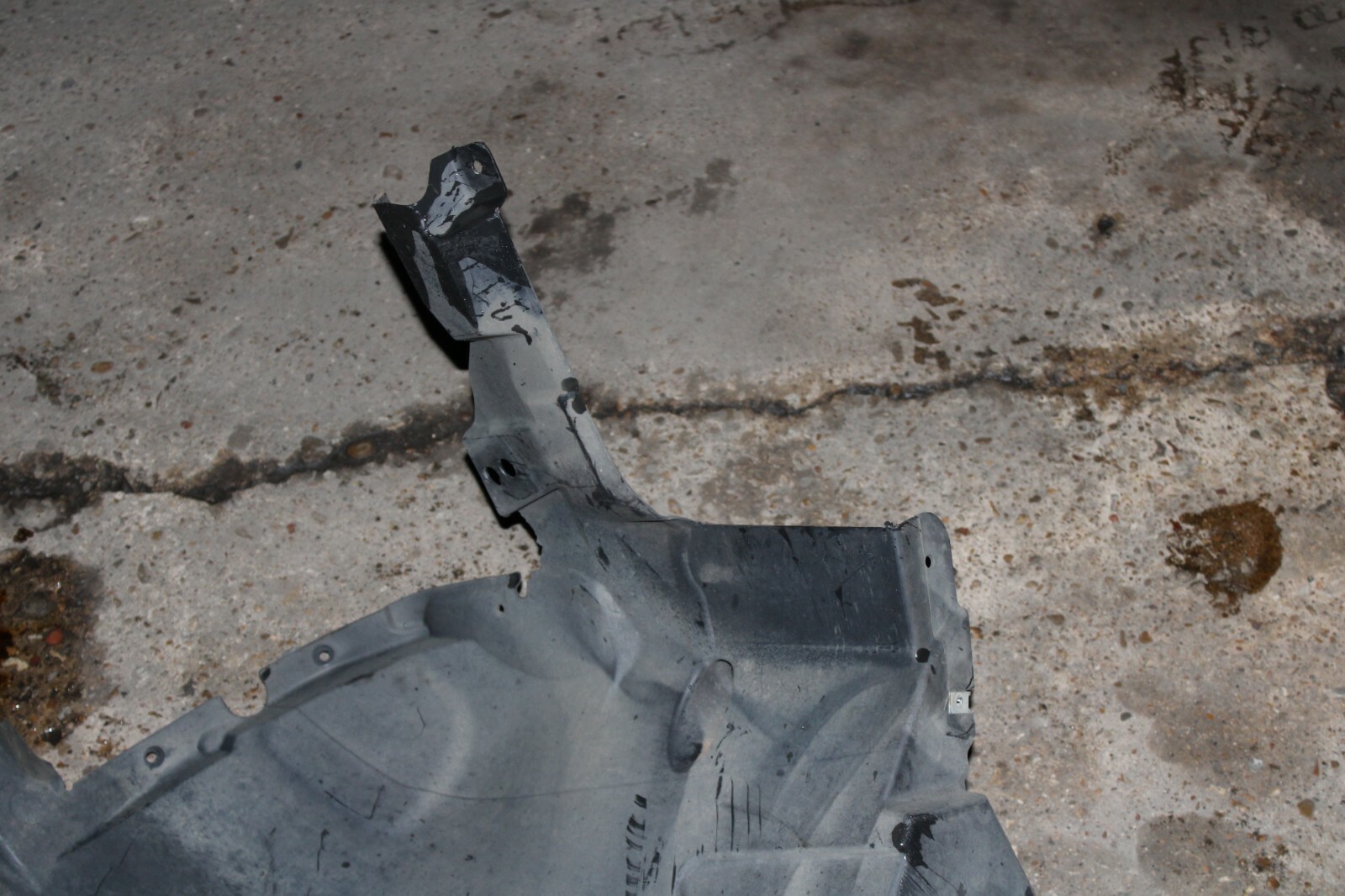 2007-2013 BMW E70 X5 REAR RIGHT INNER FENDER LINER SPLASH GUARD HOUSING ...