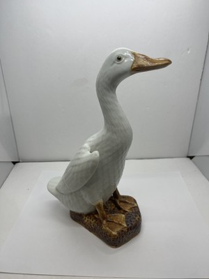 Figurines - Geese Figurine