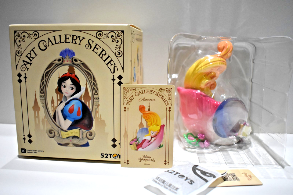 52TOYS DISNEY PRINCESS ART GALLERY - OPEN BLIND BOX - AURORA FIGURE | eBay
