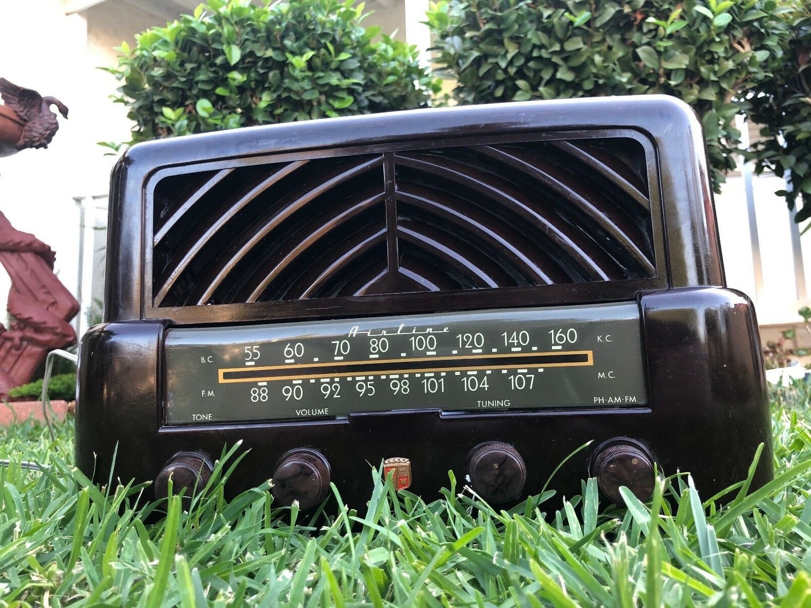 Vintage Wards Airline Model 94 Working Radio Walnut Color | eBay