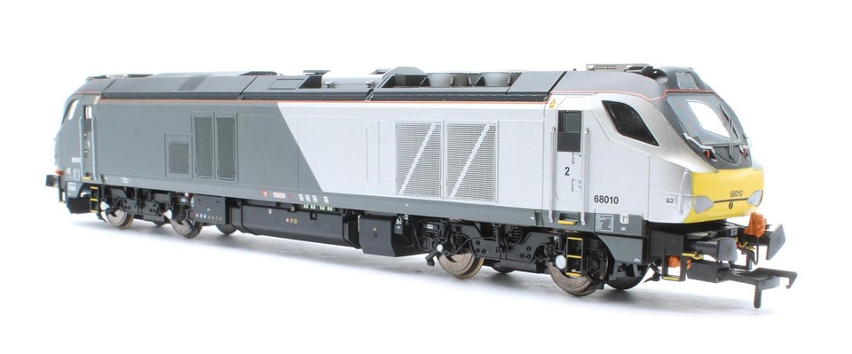 DAPOL 'OO' GAUGE 4D-022-003 CHILTERN SILVER CLASS 68 #68010 LOCO *DCC ...