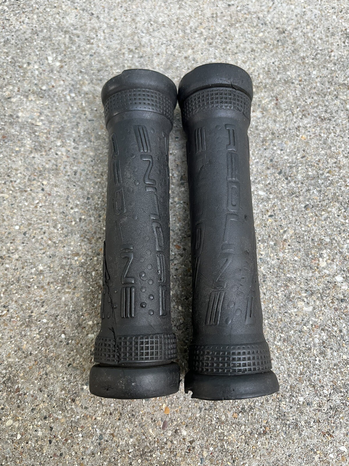 Vintage Redline BMX Grips Old School Black FS880 RL20II | eBay