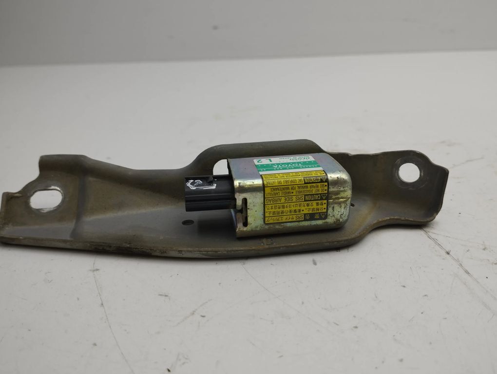 Lexus GS 300 350 430 450H 2007 SRS Sensor Crashsensor Drucksensor ...