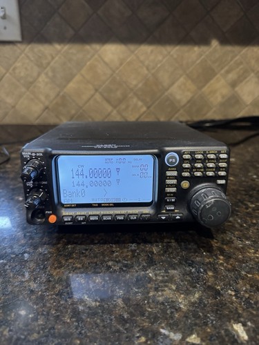 YAESU Standard VR-5000 All Mode Communications Receiver 100KHz~2600MHz ...