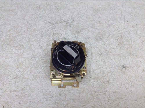 Fanuc N-21A Load Rotatory Disconnect Handle Switch N21A | eBay