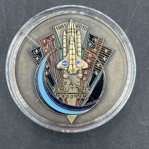 Commemorative Space Shuttle Program 1981 -2010 Memorabilia Coin ...