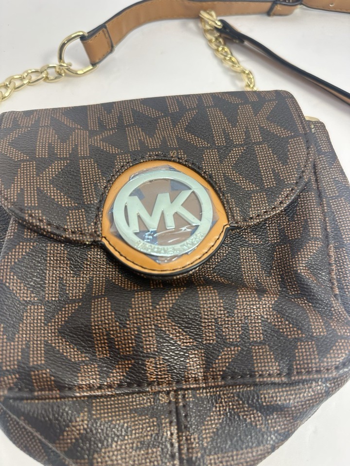 NWT Michael Kors Jet Set small Printed Logo Crossbody Bag in Brown ...