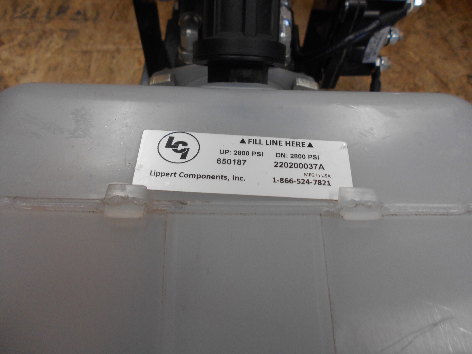 *RV EQUALIZER LEVELING SYSTEM HYDRAULIC PUMP 257081 12V RESERVOIR FREE ...