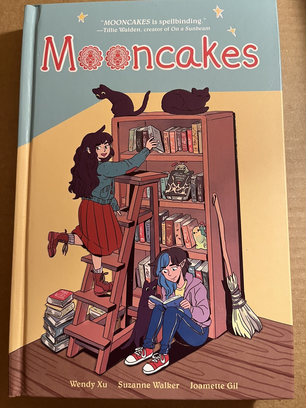 Mooncakes Collector's Edition by Suzanne Walker (2021, Hardcover ...