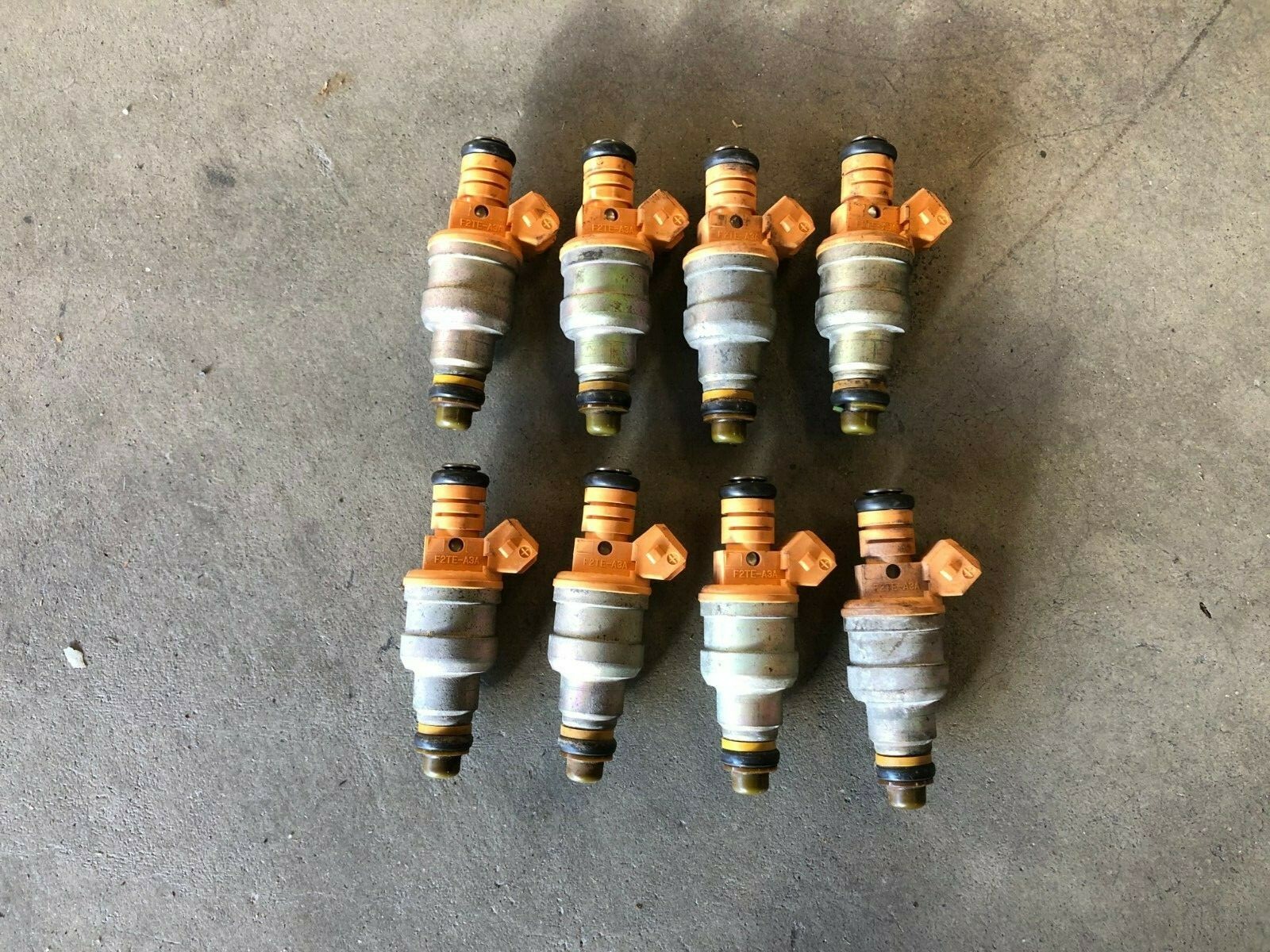 GENUINE BOSCH FORD TOP FEED FUEL INJECTOR 19LB OEM USED F2TE-A3A 208CC ...