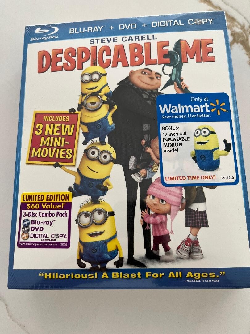 BRAND NEW! DESPICABLE ME (Deluxe Blu-ray DVD DIGITAL COPY Combo) | eBay