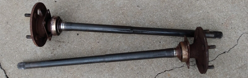 1972 Ford F100 Rear Axle 9 Inch Housing Axle Shaft Pair 28 Spline ...