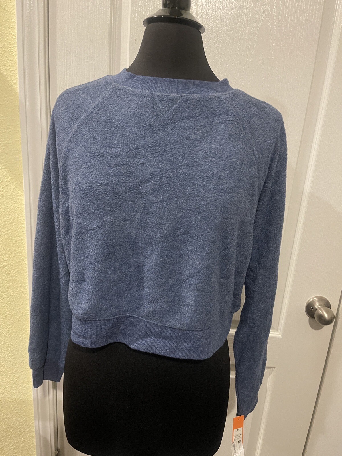 NWT Colsie Women's Blue Fleece Lounge Cropped Sweatshirt Size S | eBay