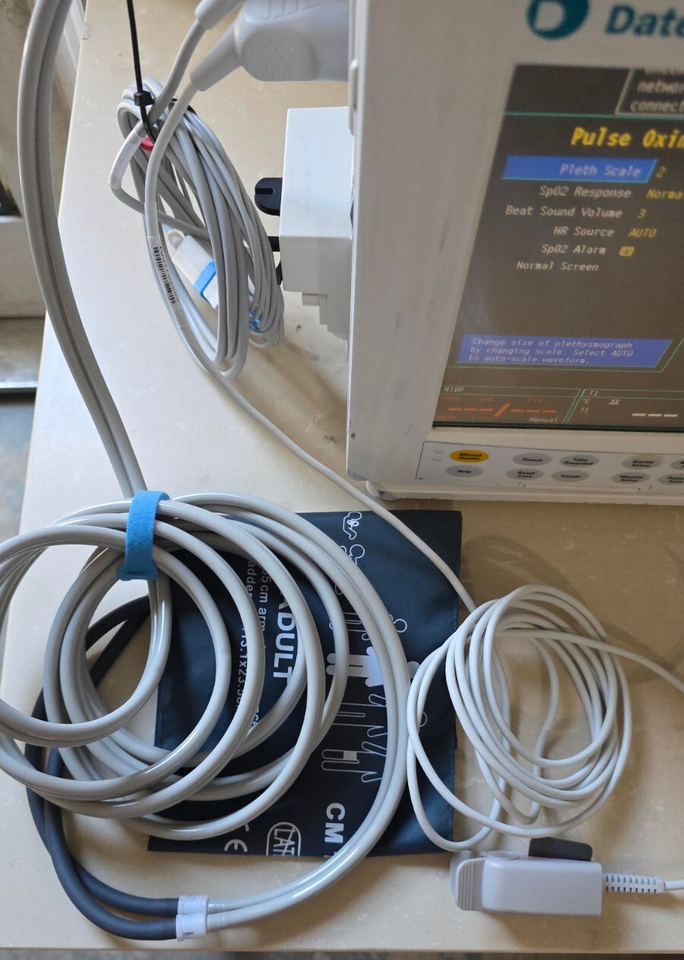DATEX OHMEDA S/5 COMPACT ANESTHESIA MONITOR WITH NIBP, SPO2,ECG WITH ...