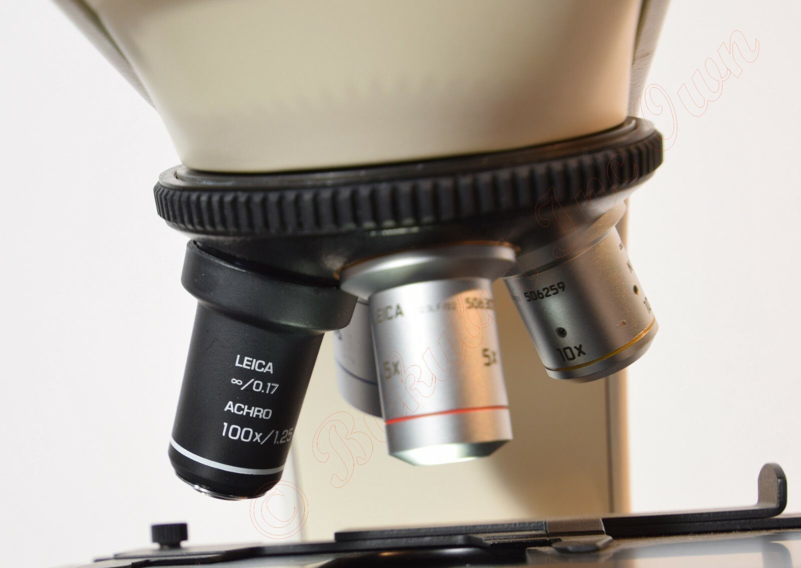 Leica DME Microscope Leica DFC290 HD Camera HDMI 4 Objectives 100x, 40x ...