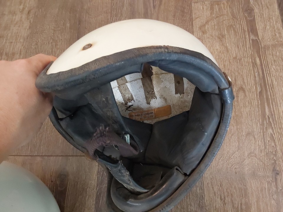 3 Vintage Bell RT Racing Motorcycle Helmet 7 1/4 White, Super Magnum ...