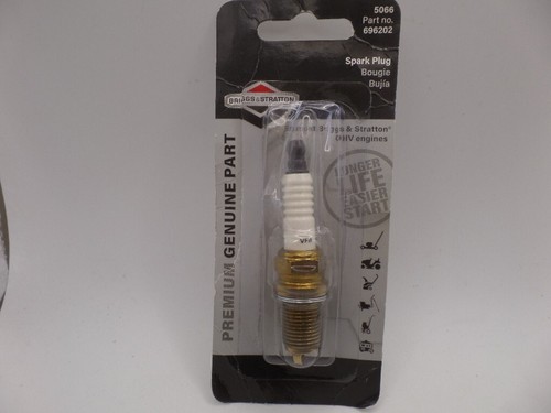 BRIGGS & STRATTON 5066K 5066 696202 PLATINUM SPARK PLUG | eBay