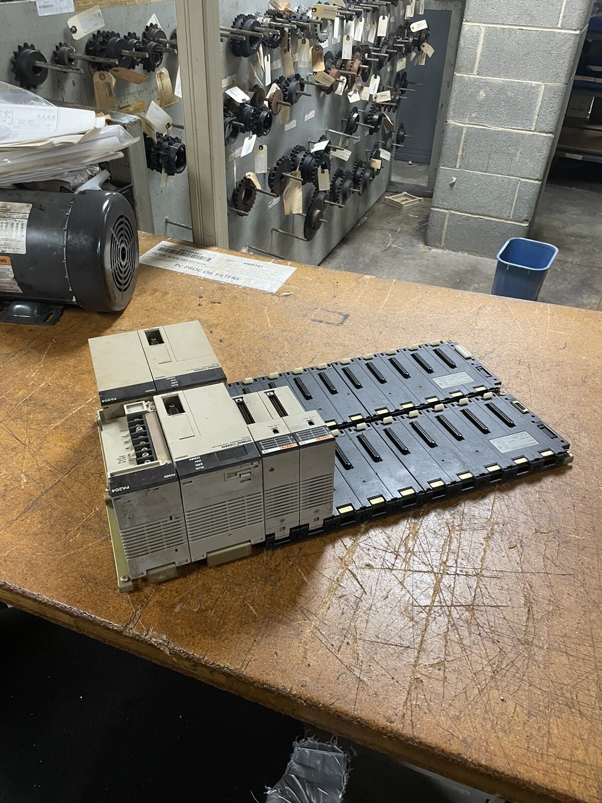 Omron PLC Rack and Power Supply | eBay