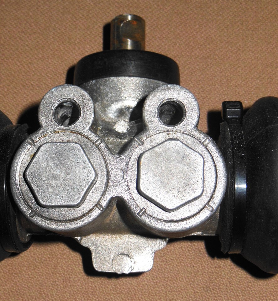 GEM car STEERING GEAR/RACK ASSEMBLY, Rebuilt-New Boots, 1998-2004 ...