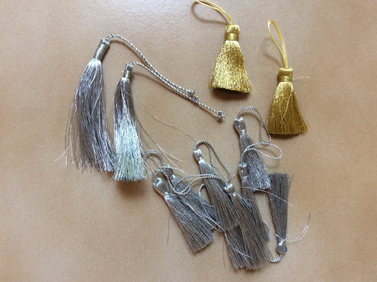 TASSELS SILVER METALLIC 50 mm x 8, 75 mm x 2, GOLD 40 mm x 2 | eBay ...