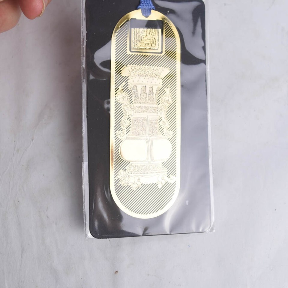 24k Gold Plated Brass Bookmark Taiwan National Museum Hu Vase Vessel ...