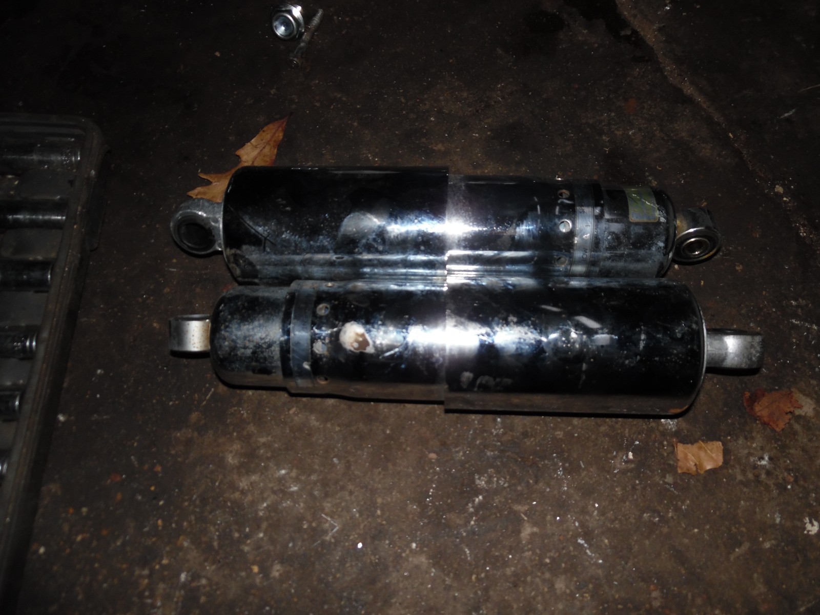 2002 honda vt1100 c2 shadow sabre rear shocks | eBay