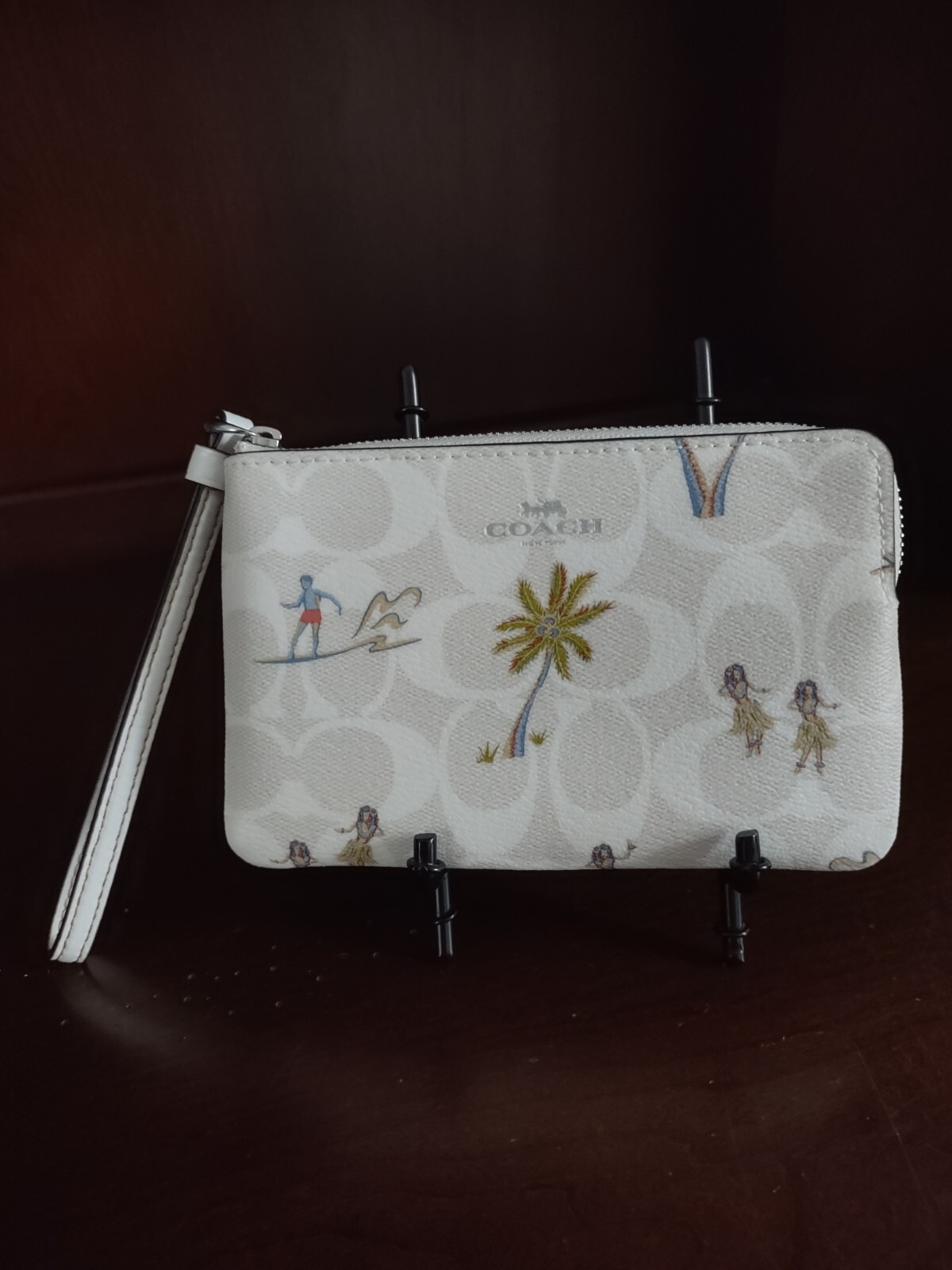 Coach Chalk Glacier White Hawaiian Surfer Hula Dancer Print Wristlet ...