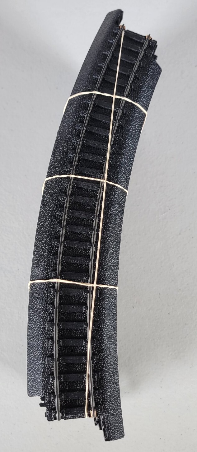 HO Scale Life-Like Power Loc Rerailer Train Track Curve RM583109 for ...